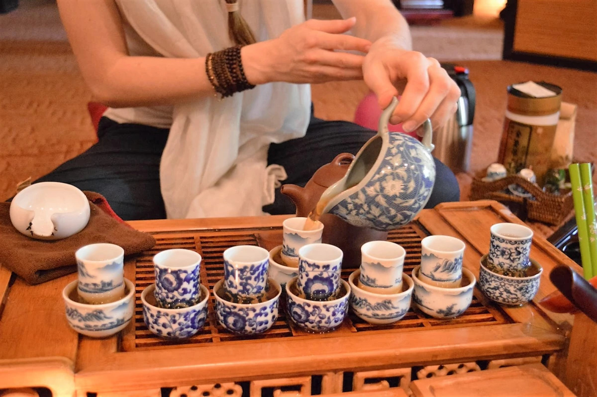 The Symbolism of Tea in Chinese Culture: How MingCha Enhances Festive ...